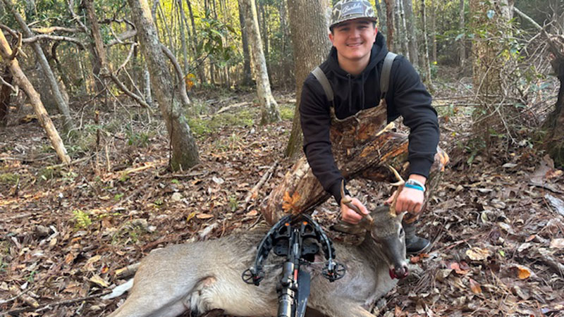 Graycen Palmer's buck - Mississippi Sportsman